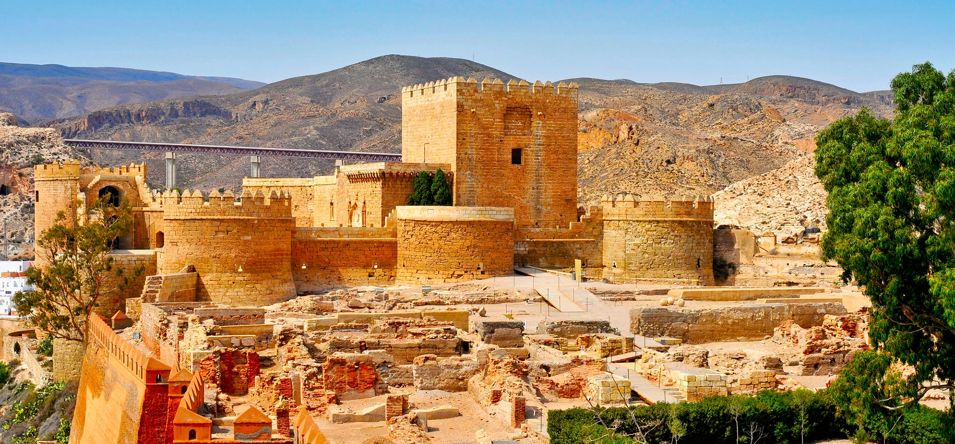 Voyager à Almería en jet privé avec Jet Miles. Location de jet privé de ...