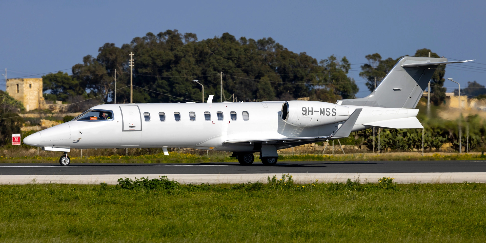 Jet privé Learjet 45XR - location de jet privé light jet avec Jet Miles